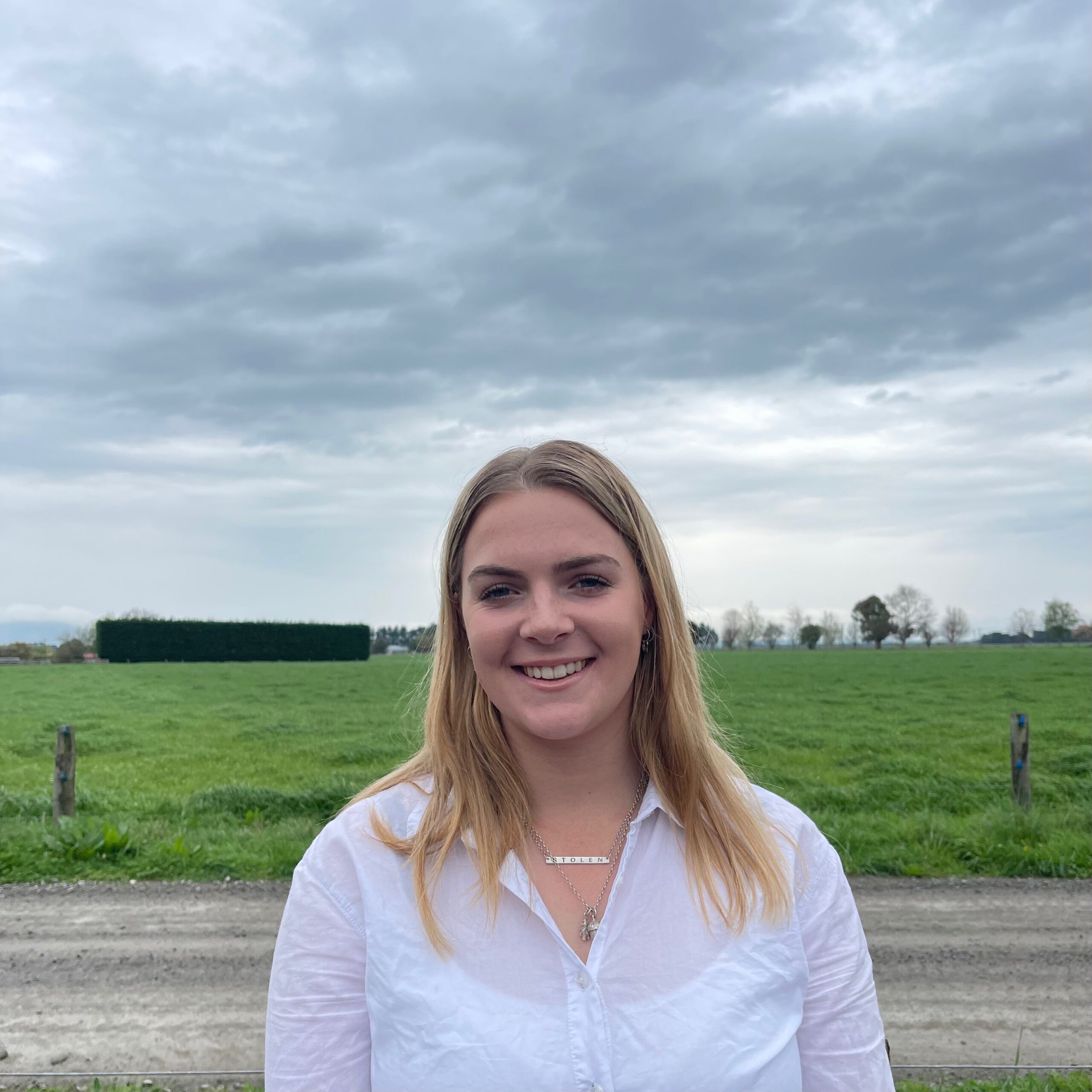 2022 Recipient awarded to Sophie Ridd | SGNZ | Seed and Grain New Zealand